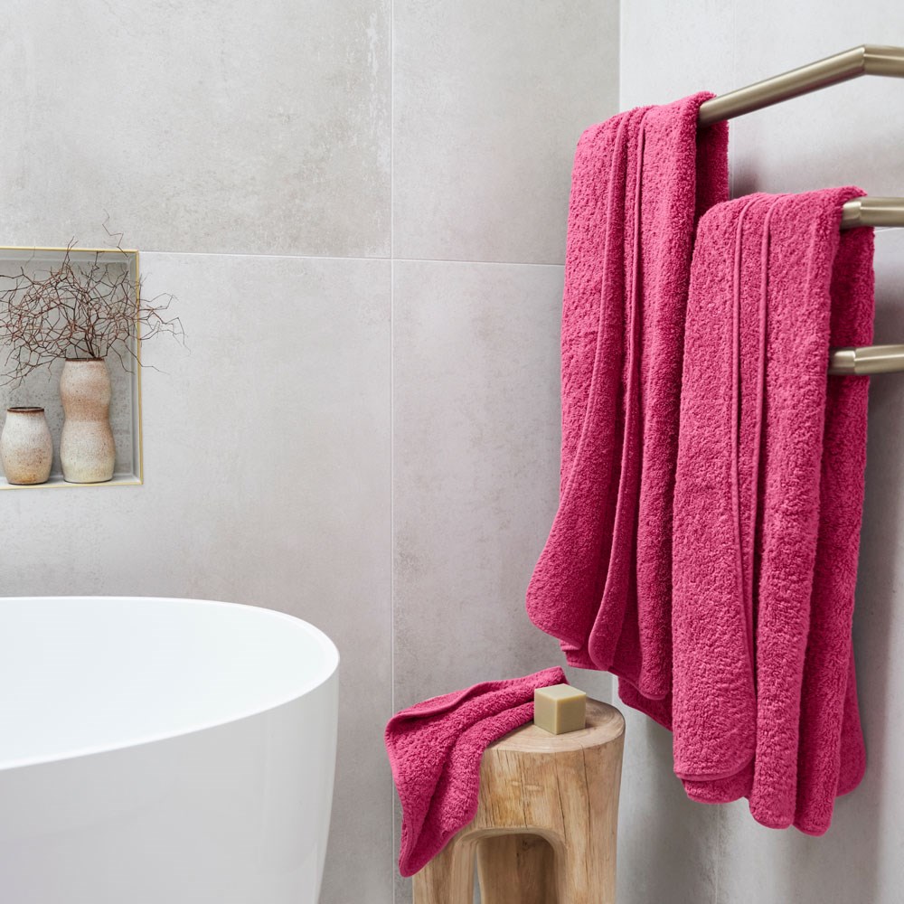 Super Pile Cotton Bath Sheet - Fuchsia | George Street Linen